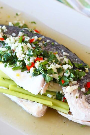 Thai Steamed Fish With Lime And Garlic - El Mundo Eats