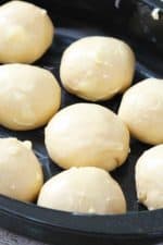 How to Make Roti Canai | El Mundo Eats