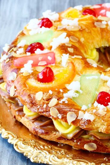 Three Kings Bread - El Mundo Eats