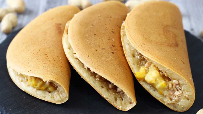 Asian Peanut Pancake Turnover (Apam Balik) - El Mundo Eats
