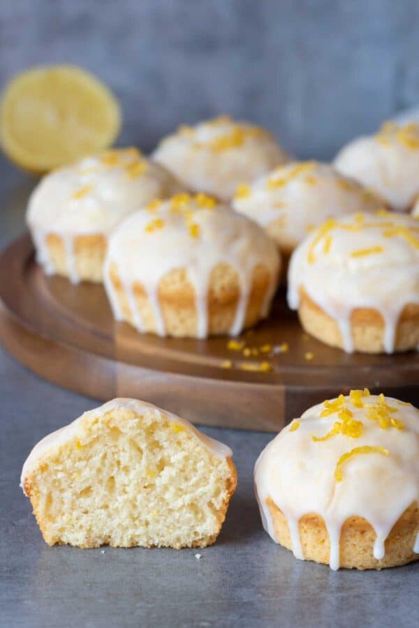 Easy Lemon Muffins (With Lemon Glaze) - El Mundo Eats