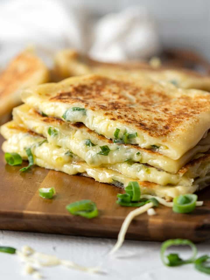 How to Make Roti Canai | El Mundo Eats