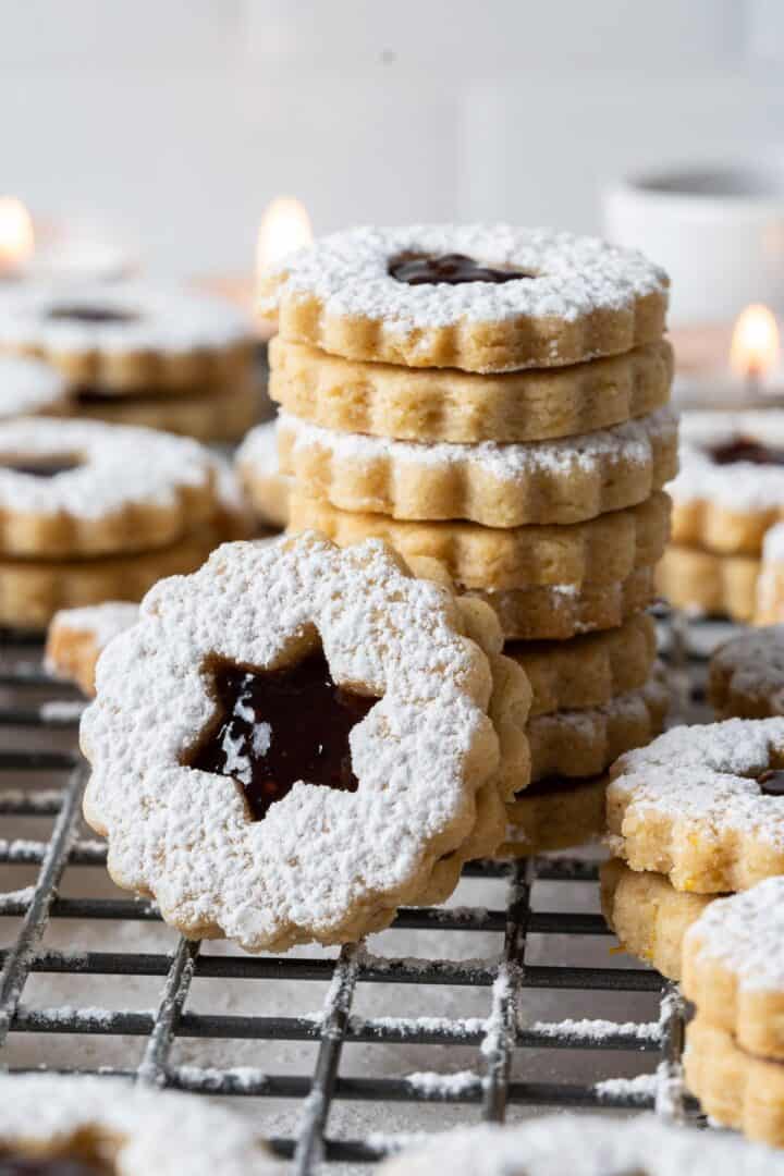 Healthy Linzer Cookies - El Mundo Eats