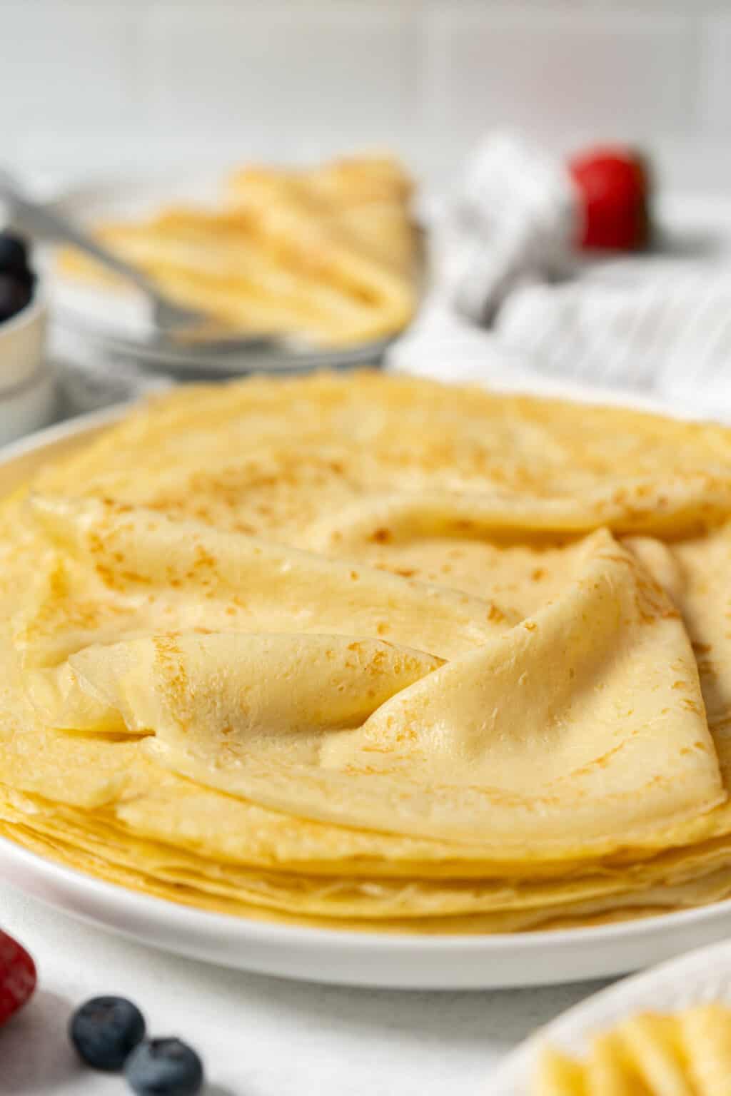 How To Make Crepes - El Mundo Eats