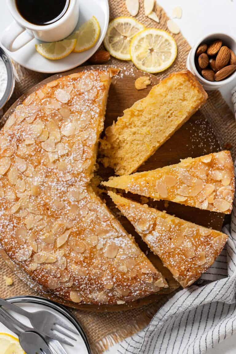 Lemon Almond Cake - El Mundo Eats