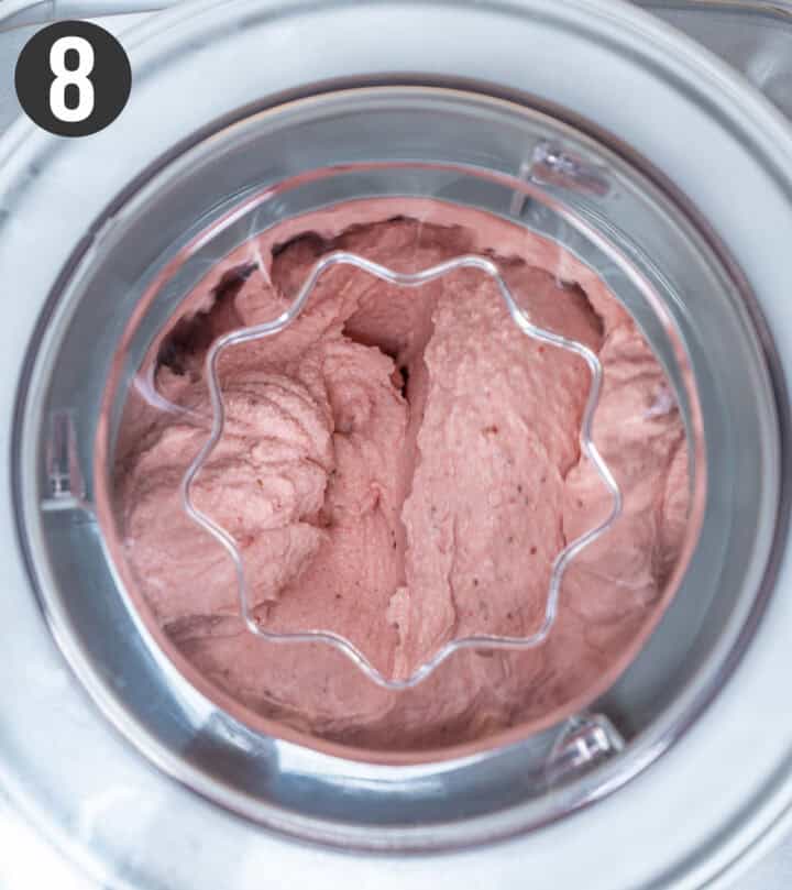 Strawberry Ice Cream Recipe - El Mundo Eats