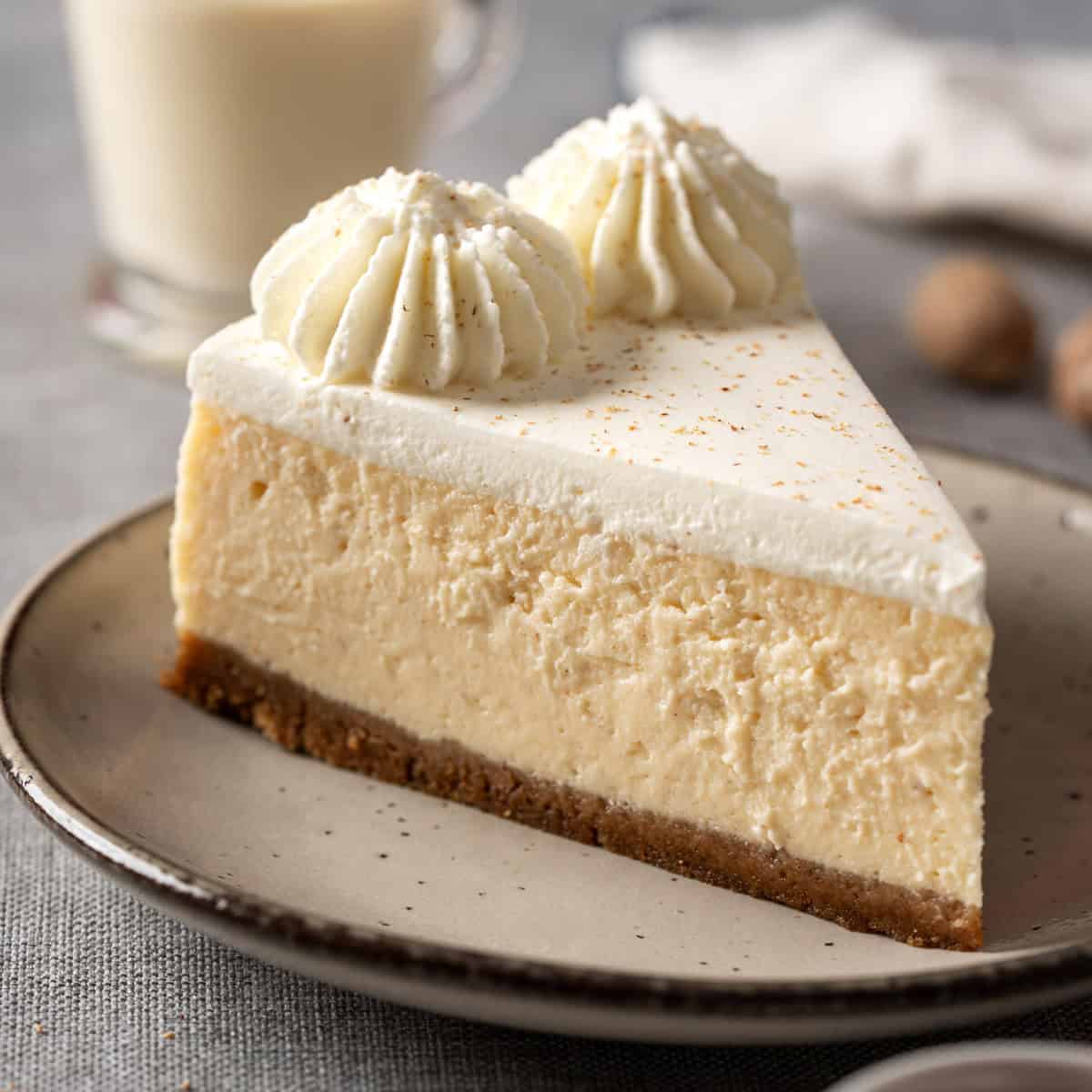 No Water Bath Eggnog Cheesecake (Creamy, No-Crack Recipe) - El Mundo Eats