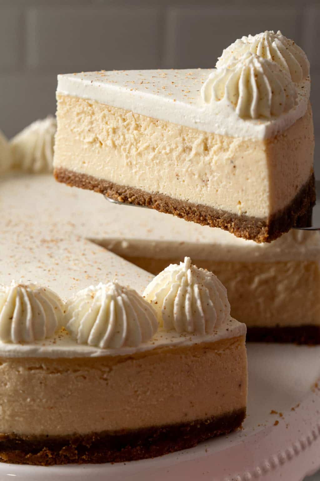 No Water Bath Eggnog Cheesecake (Creamy, No-Crack Recipe) - El Mundo Eats